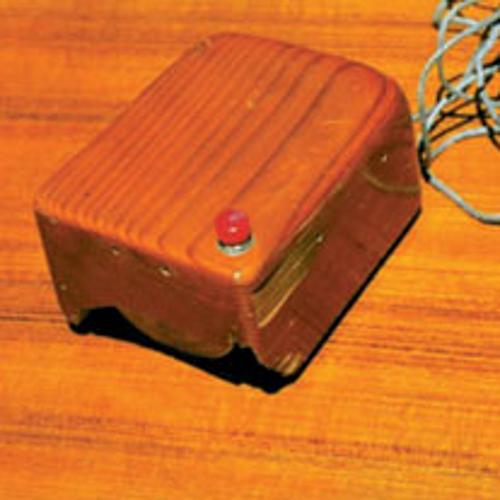 jan 1, 1964 - Desarrollo del primer ratón (Timeline)