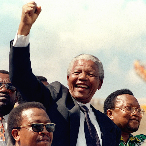 dec 5, 2013 - Nelson Mandela dies (Timeline)