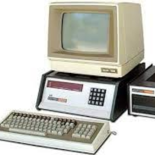 jan 1, 1938 - La primera computadora (Timeline)
