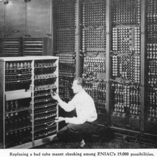 1 jun 1945 año - Características del ENIAC. (Cinta de tiempo)
