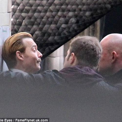 12 h, dec 3, 2013 y - ON SET (Timeline)