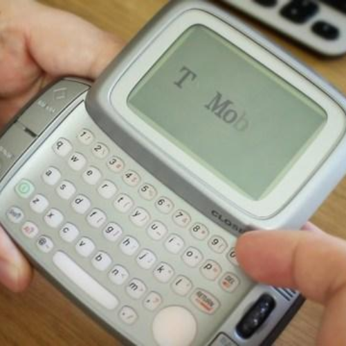 dec 31, 2001 - T-MOBILE Sidekick (Timeline)